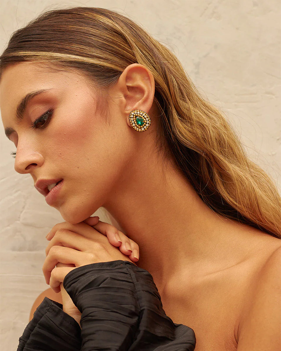 Descubre las tendencias en topos para mujeres con Lunamar